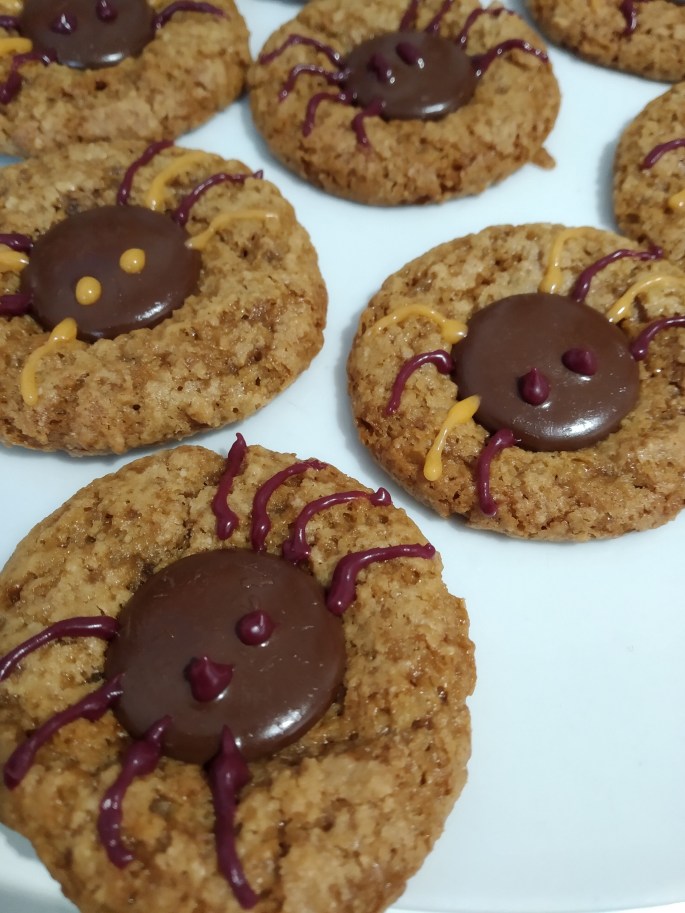 Spooky Spider Biscuits (gf, df, sf, vegan) – Kirstie Anne Wellbeing