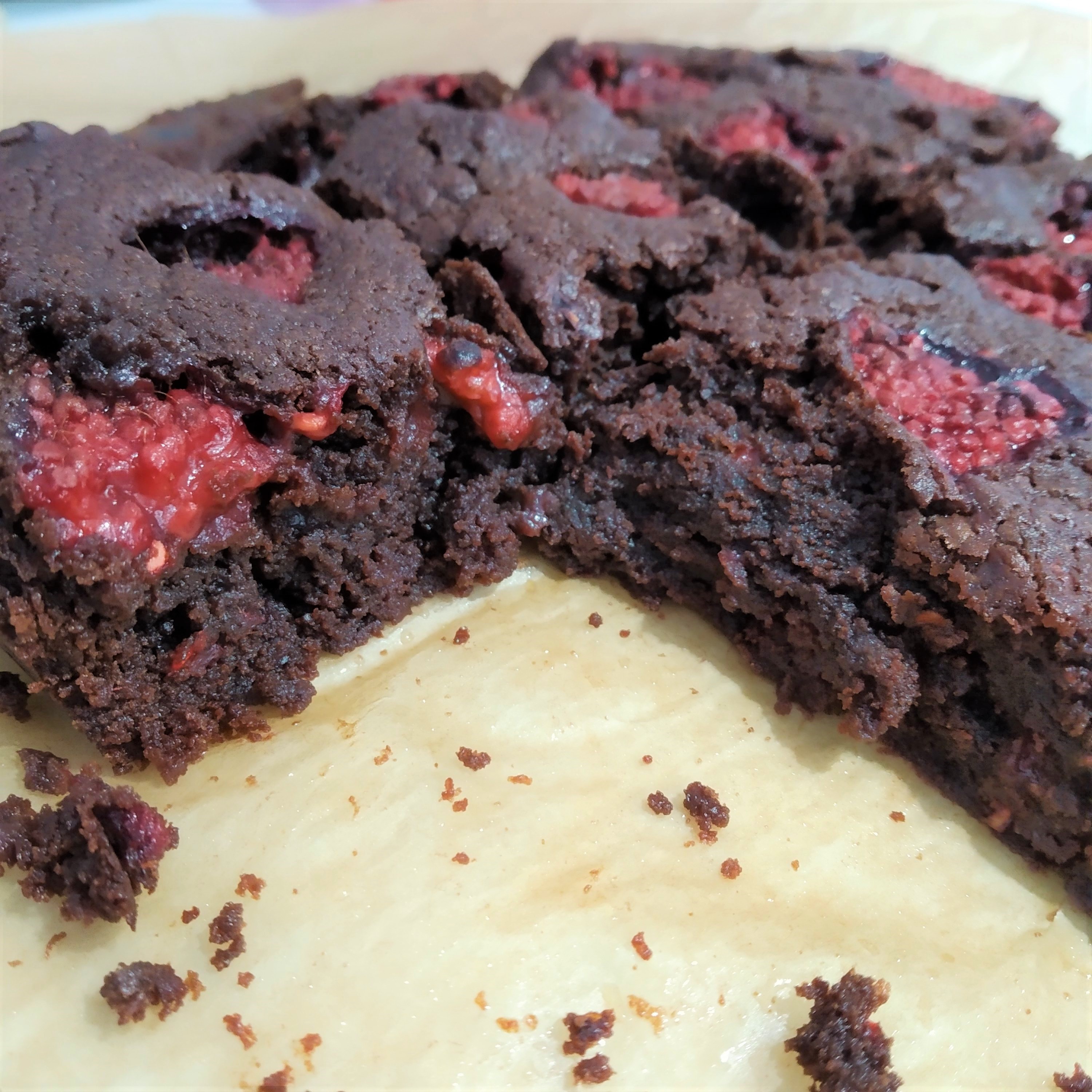 Gluten Free Raspberry Brownies (gf, sf, df, vegan) – Kirstie Anne Wellbeing